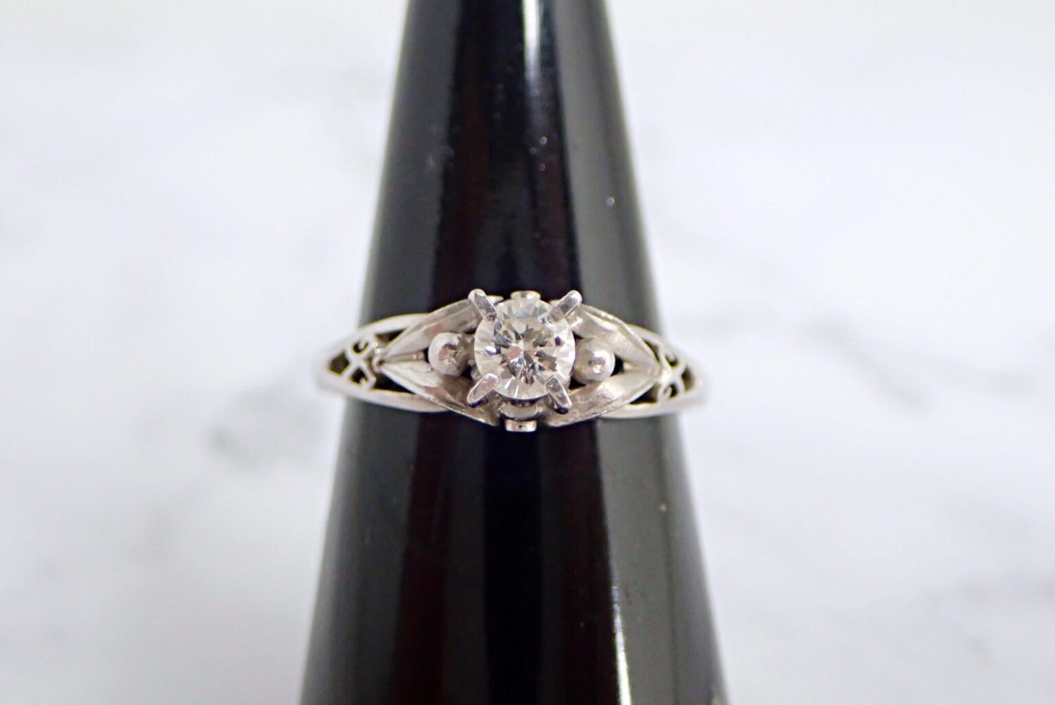 【高く売る方法】PT850 1P（0.31CT）ダイヤリングの買取価格 - リサイクル＆買取専門のリサイクルマート