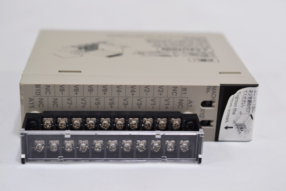 オムロン アナログ出力ユニット CS1W-DA08V 買取金額 15,000円 - リサイクル＆買取専門のリサイクルマート